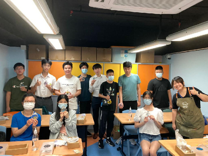 東華三院浮游花小夜燈工作坊 :: Mututu.create